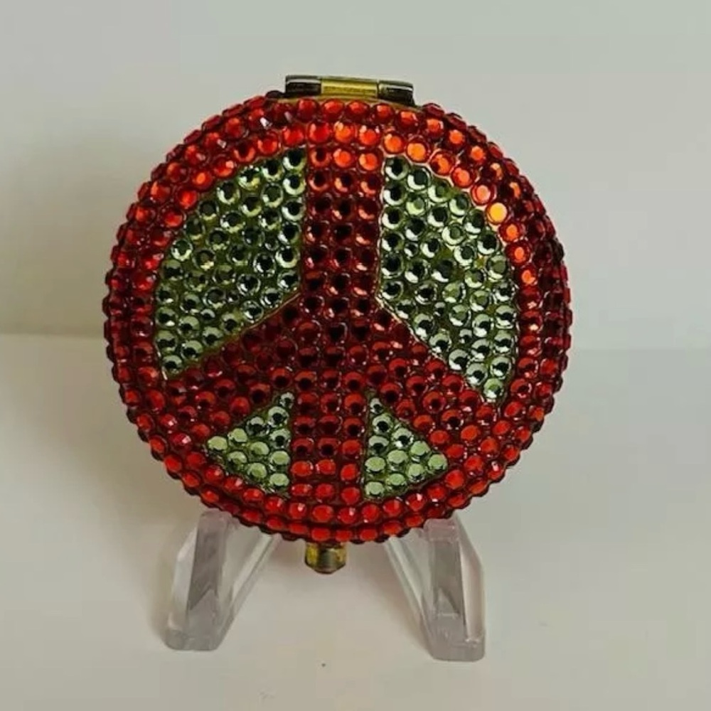 2002 Estee Lauder Red Crystal Peace Sign Powder Compa… - Gem
